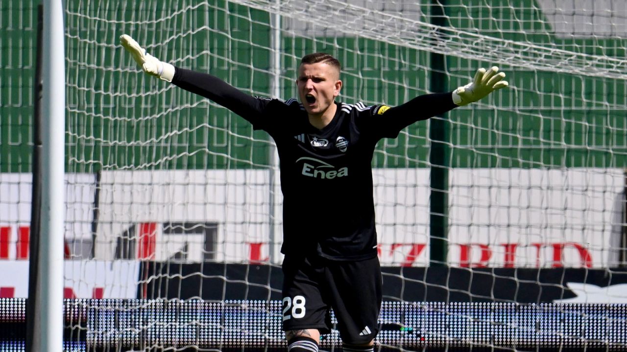 Gabriel Kobylak nie zagra w meczu Legia Warszawa – Radomiak Radom w PKO ...