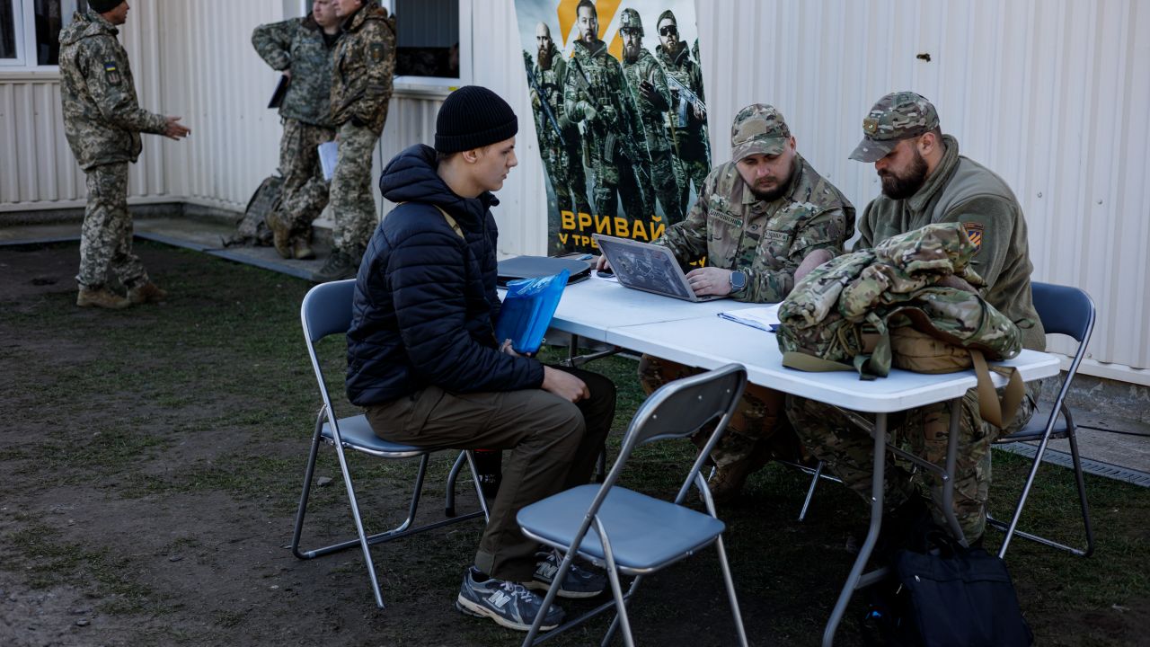 Ukraine opens its first army recruitment center in Poland