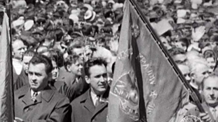 1 maja – Święto Pracy. Rocznica wstąpienia Polski do Unii Europejskiej