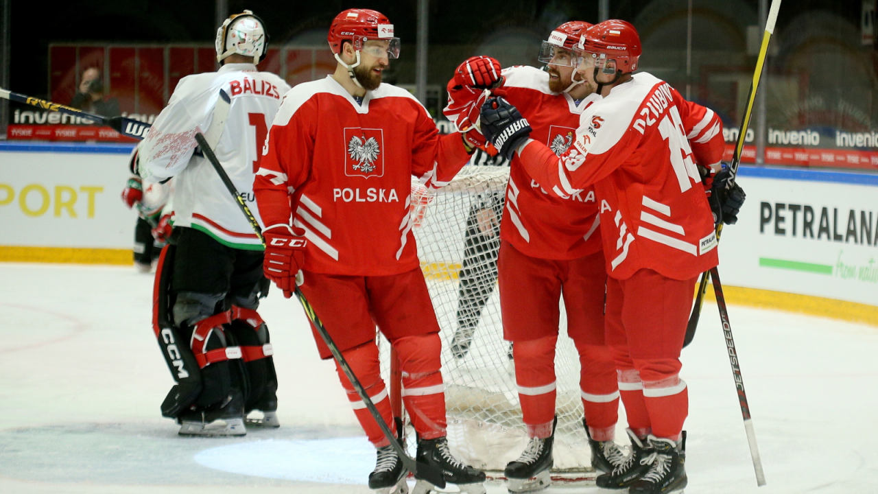 Polska pokonała Koreę Południową. Hokeiści są krok od elity | TVP SPORT