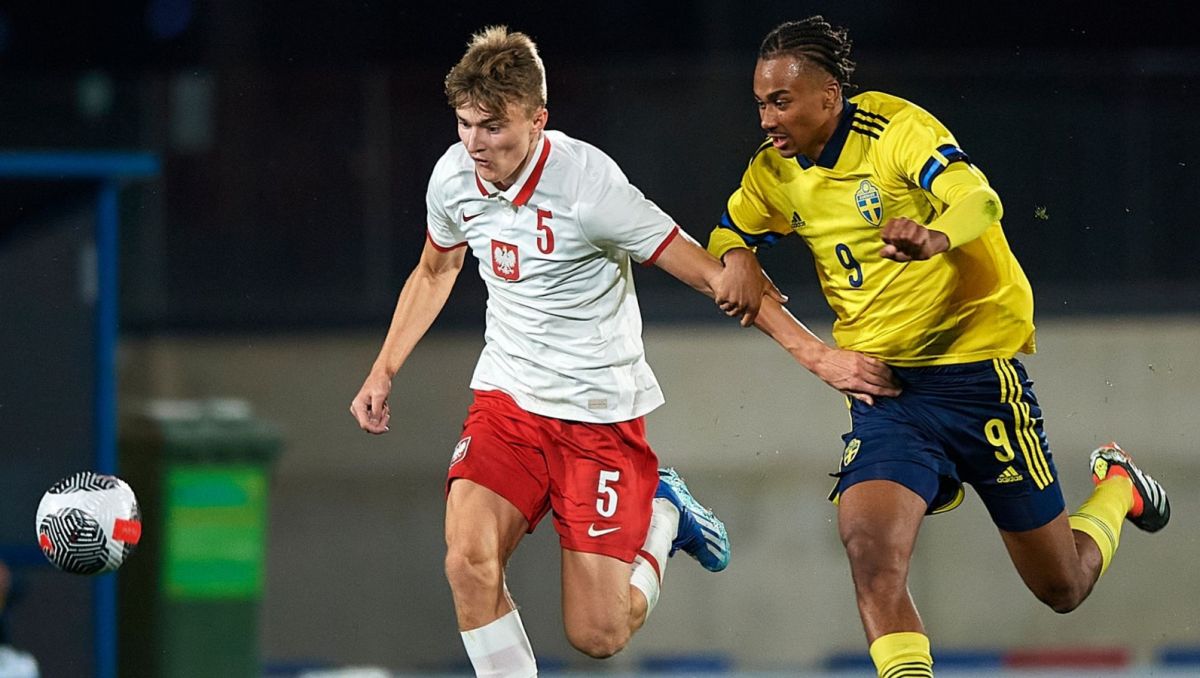 Kacper Potulski opuścił Legię Warszawa i przeniósł się do 1.FSV Mainz ...