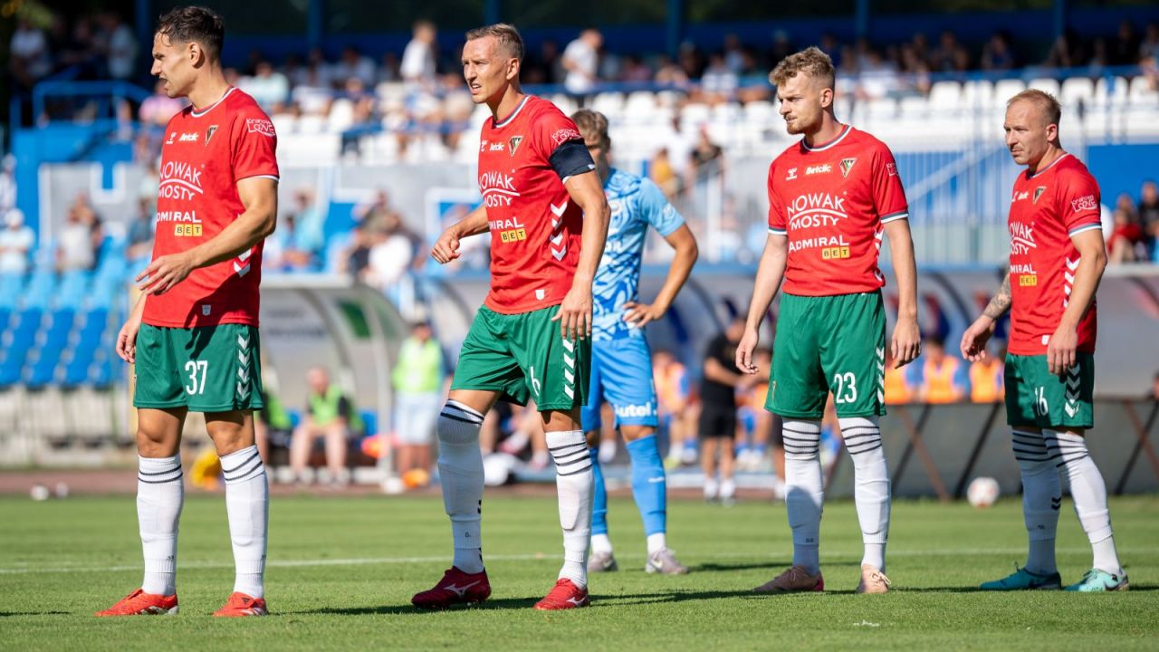 Rekord Bielsko-Biała – Zagłębie Sosnowiec. Betclic 2 Liga, 8. kolejka ...