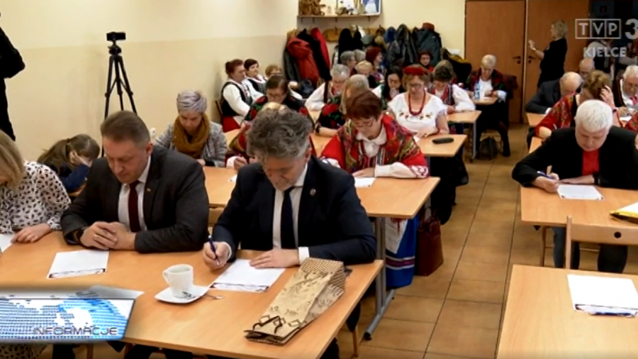 Dyktando gwarą pisane. W Wilkowie przypominano język naszych przodków