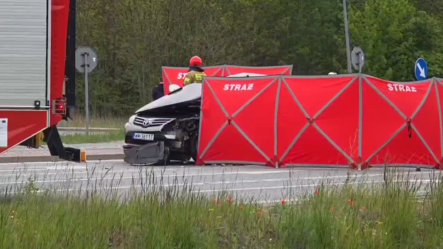 Tragiczny wypadek na krajowej „50”. Nie żyją dwie osoby