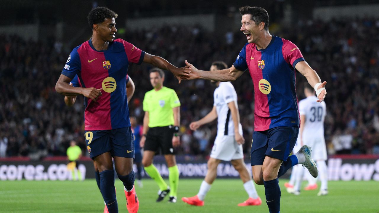 Robert Lewandowski tworzy najlepszy tercet w Europie. Wyśmienite liczby ...