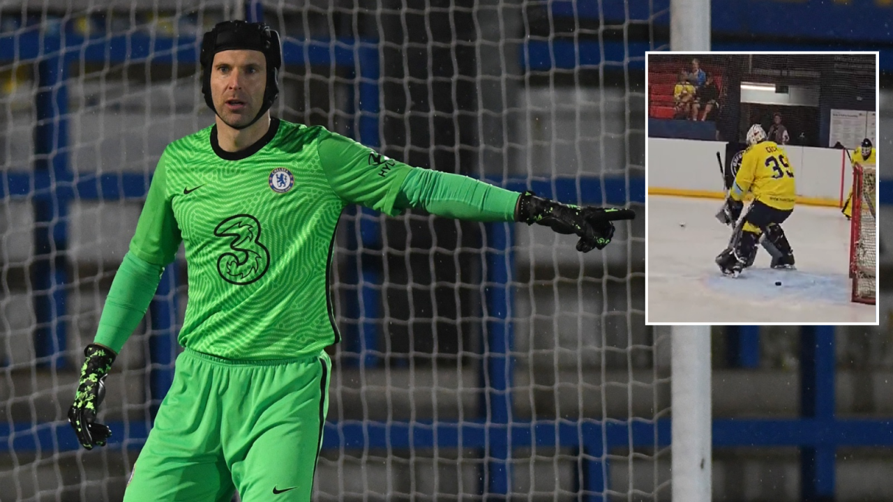 Petr Cech nadal błyszczy w bramce. Został MVP w meczu... hokeja na ...