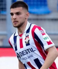 Lindon Selahi - pomocnik Rijeka, Albania