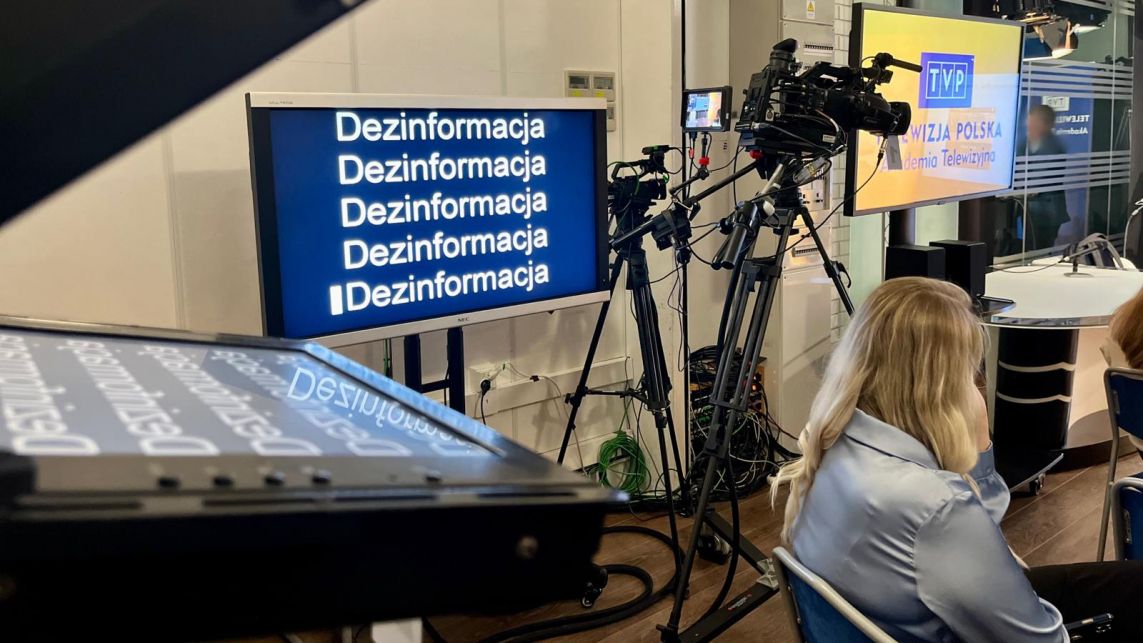 Jak identyfikować zmanipulowane treści?