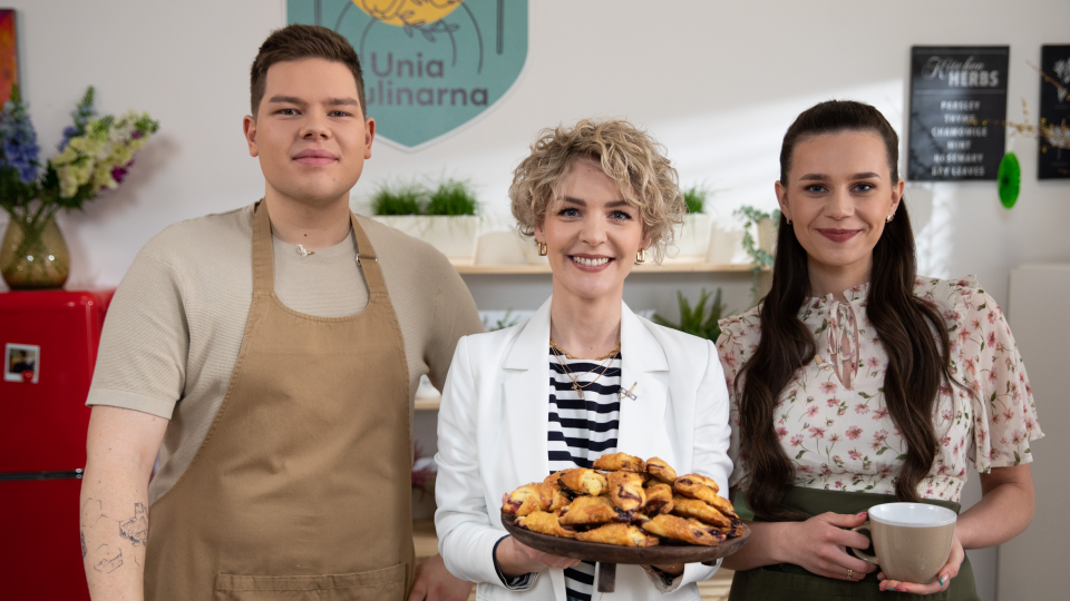 Unia Kulinarna: Przepis na kruche ciastka z kremem budyniowym i dżemem #101