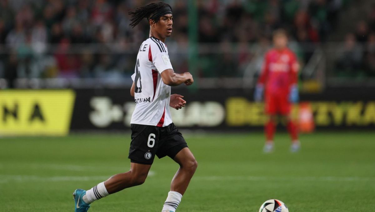 Maximilian Oyedele w reprezentacji Polski. Kim jest? [SYLWETKA] | TVP SPORT