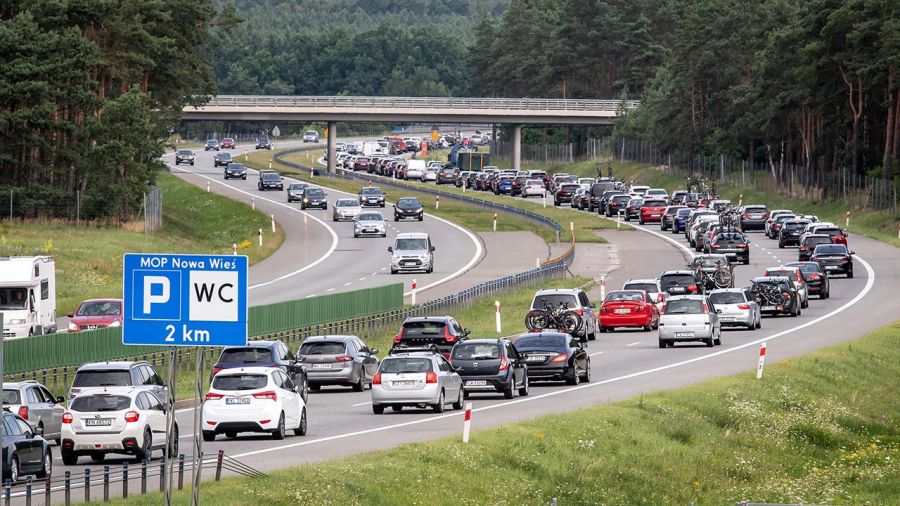 Koniec aut spalinowych. Unia Europejska zakazuje ich sprzedaży od 2035 ... Koniec aut spalinowych. Unia Europejska zakazuje ich sprzedaży od 2035 ...