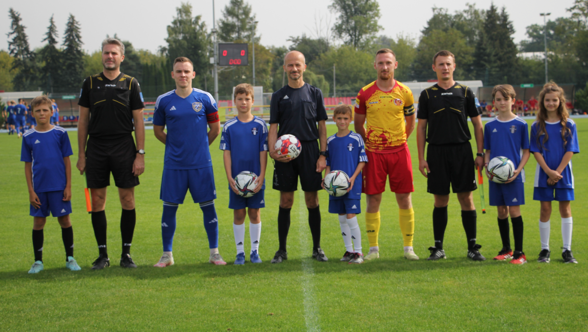 Sędzia Rafał Rostkowski wrócił po 6 latach do sędziowania na boisku ...