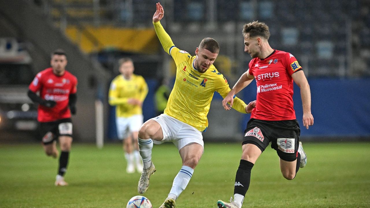 Znicz Pruszków – Motor Lublin. Piłka nożna, eWinner 2. liga [MECZ ...