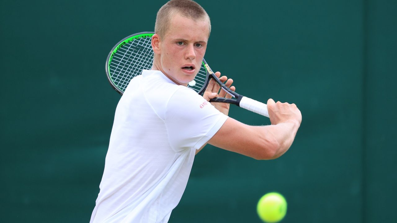 Tenis. Martyn Pawelski wygrał turniej ITF w Szarm el-Szejk | TVP SPORT Tenis. Martyn Pawelski wygrał turniej ITF w Szarm el-Szejk | TVP SPORT