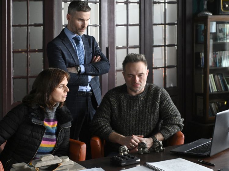 „Komisarz Alex”: prawdziwa twarz przestępcy - tvp.pl