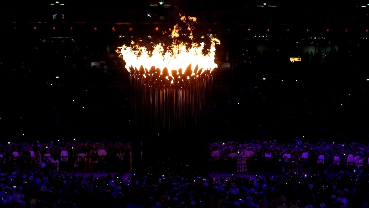 Zobacz, jak wyglądały ceremonie otwarcia poprzednich IO | TVP SPORT