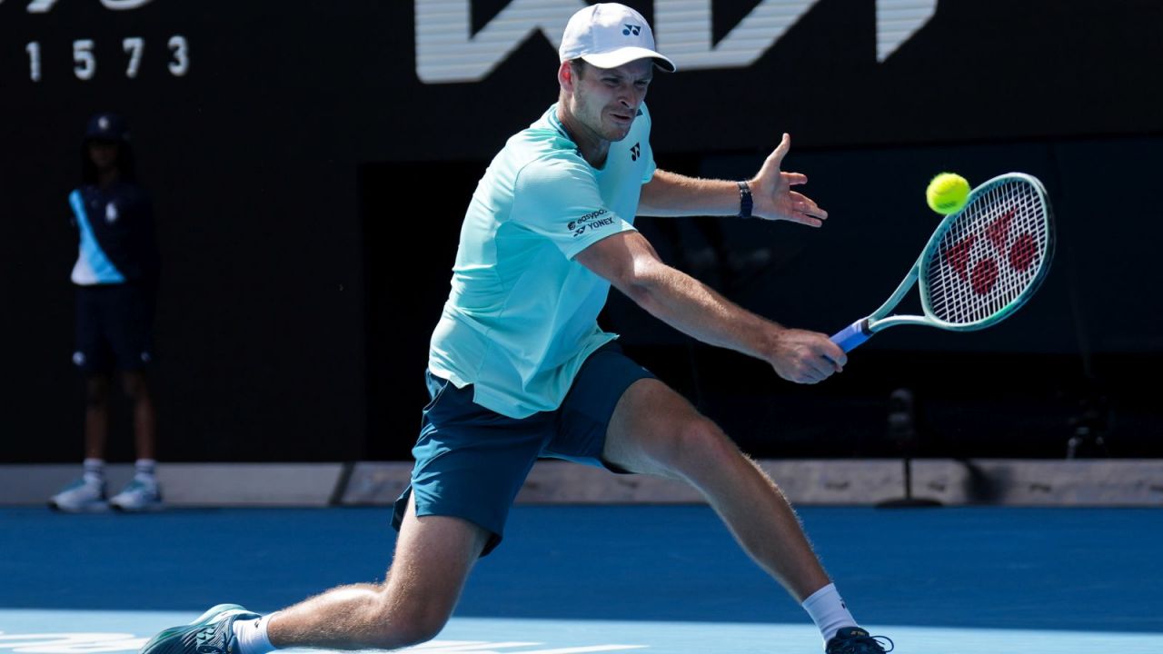 Kiedy gra Hubert Hurkacz w 1. rundzie ATP Dubaj 2024? O której mecz ...