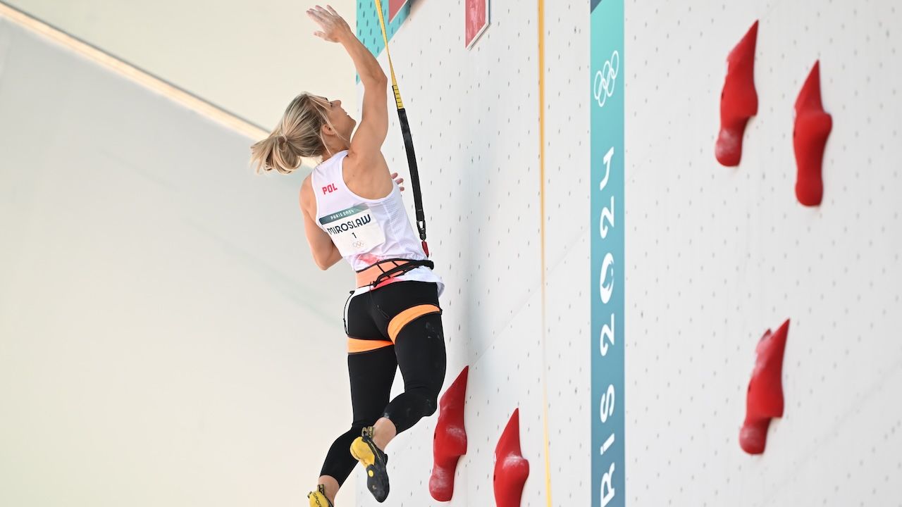Paryż 2024: Aleksandra Mirosław i Ola Kałucka awansowały do finałów we ...