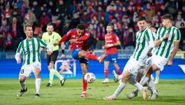 Pascal Mozie o krok od odejścia z Legii Warszawa. Negocjacje z ...